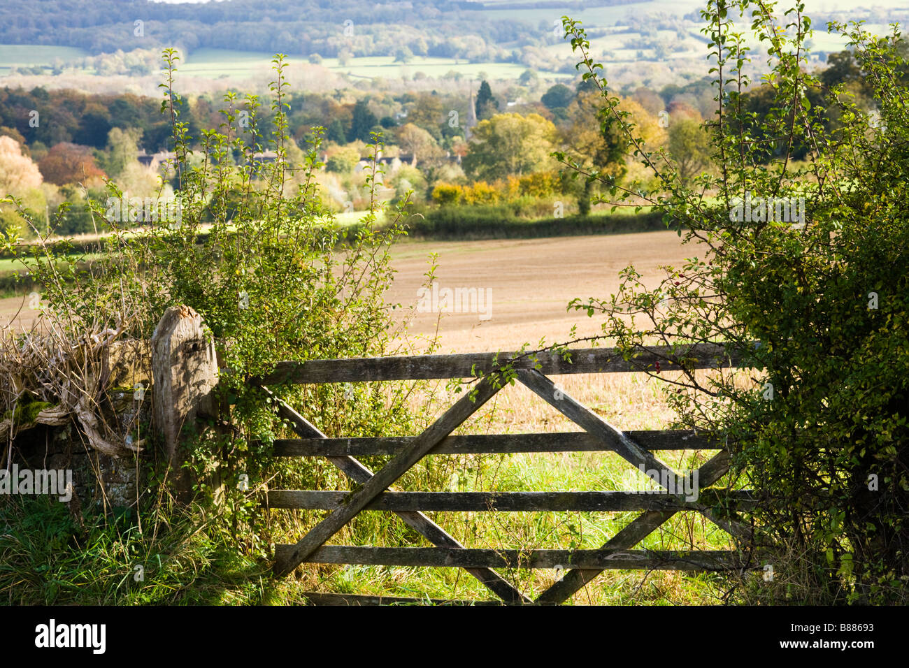 5 bar gates hi-res stock photography and images - Alamy