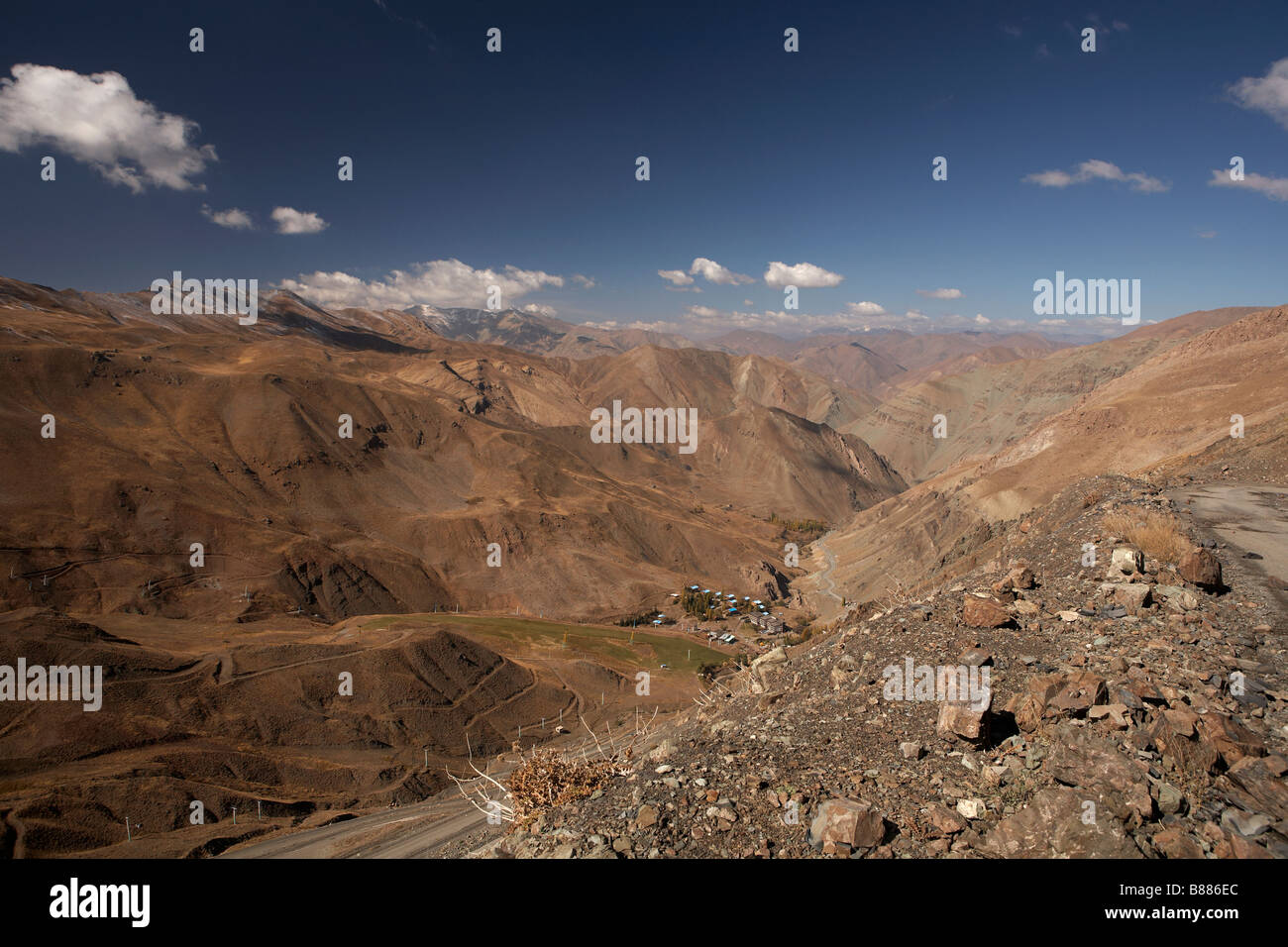 Mountains of northern iran, reaching 4600 meters Stock Photo - Alamy