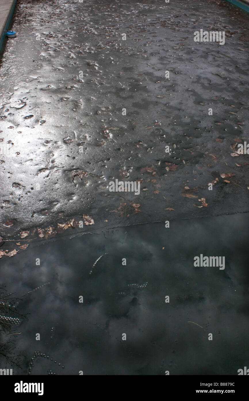 Frozen swimming pool Stock Photo - Alamy