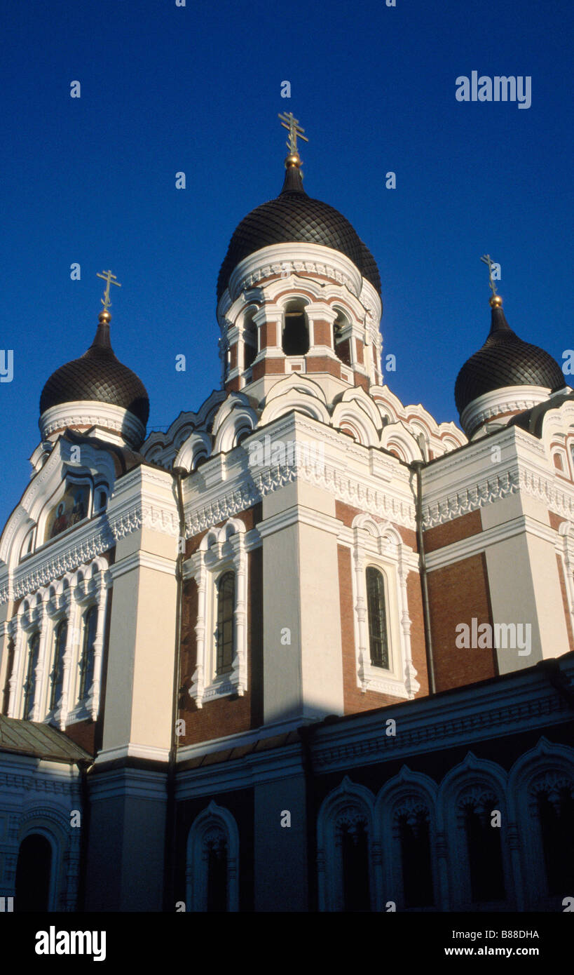 White stone building hi-res stock photography and images - Alamy