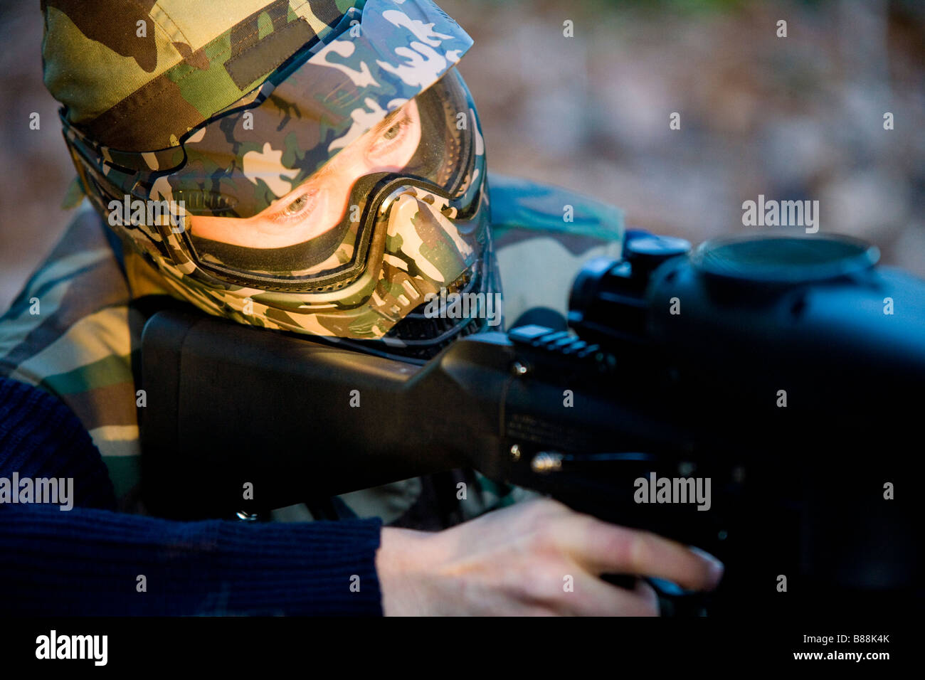 Paintball battle hi-res stock photography and images - Alamy
