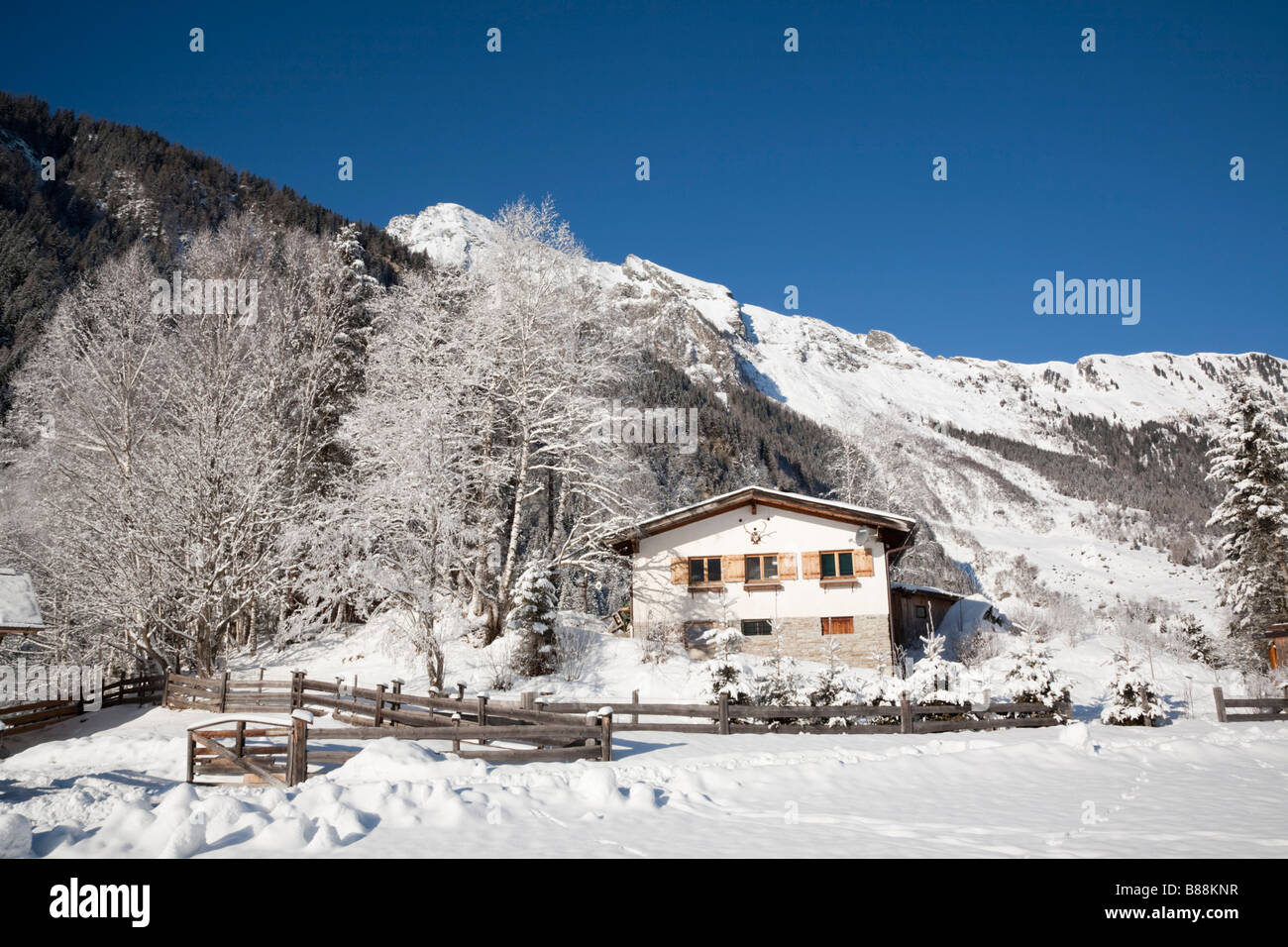 Bucheben Rauriser Sonnen Valley Austria Winter snow scene with chalet ...