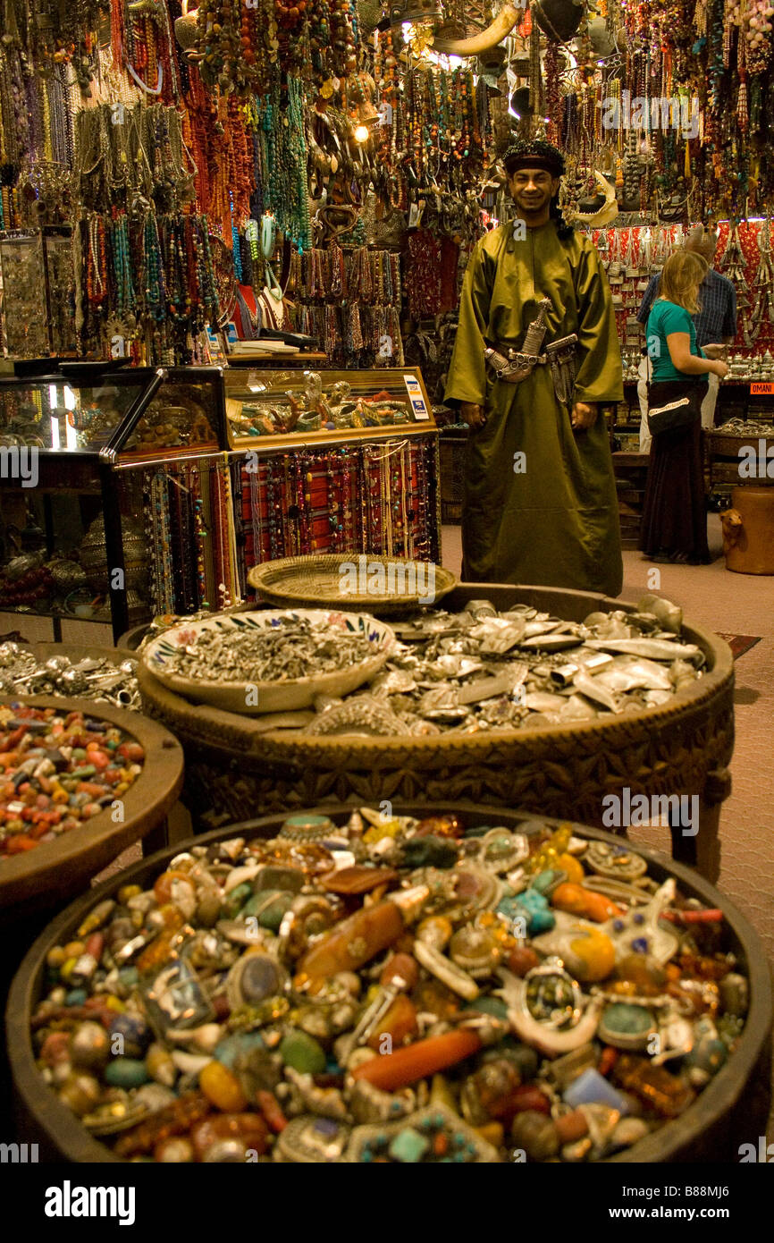 Main market with silver and gold jewelery and scents in Muscat, Oman ...