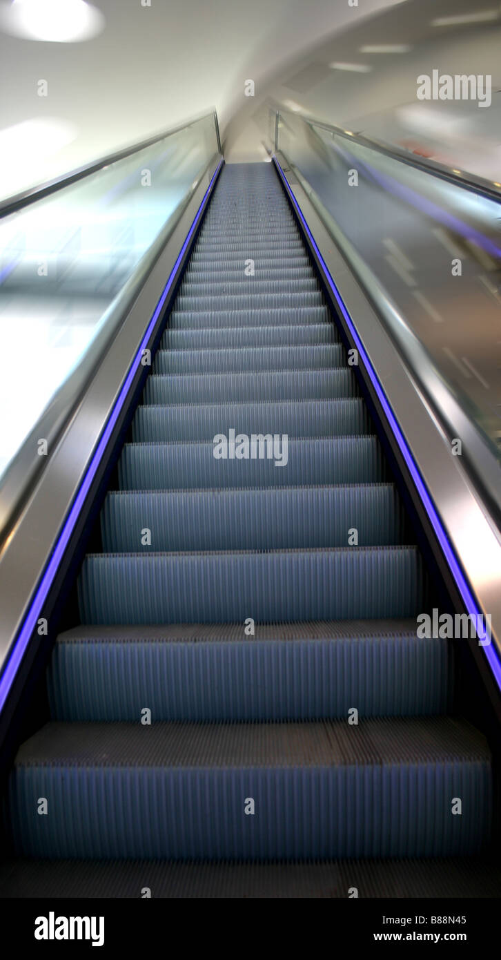 Steel escalator hi-res stock photography and images - Alamy