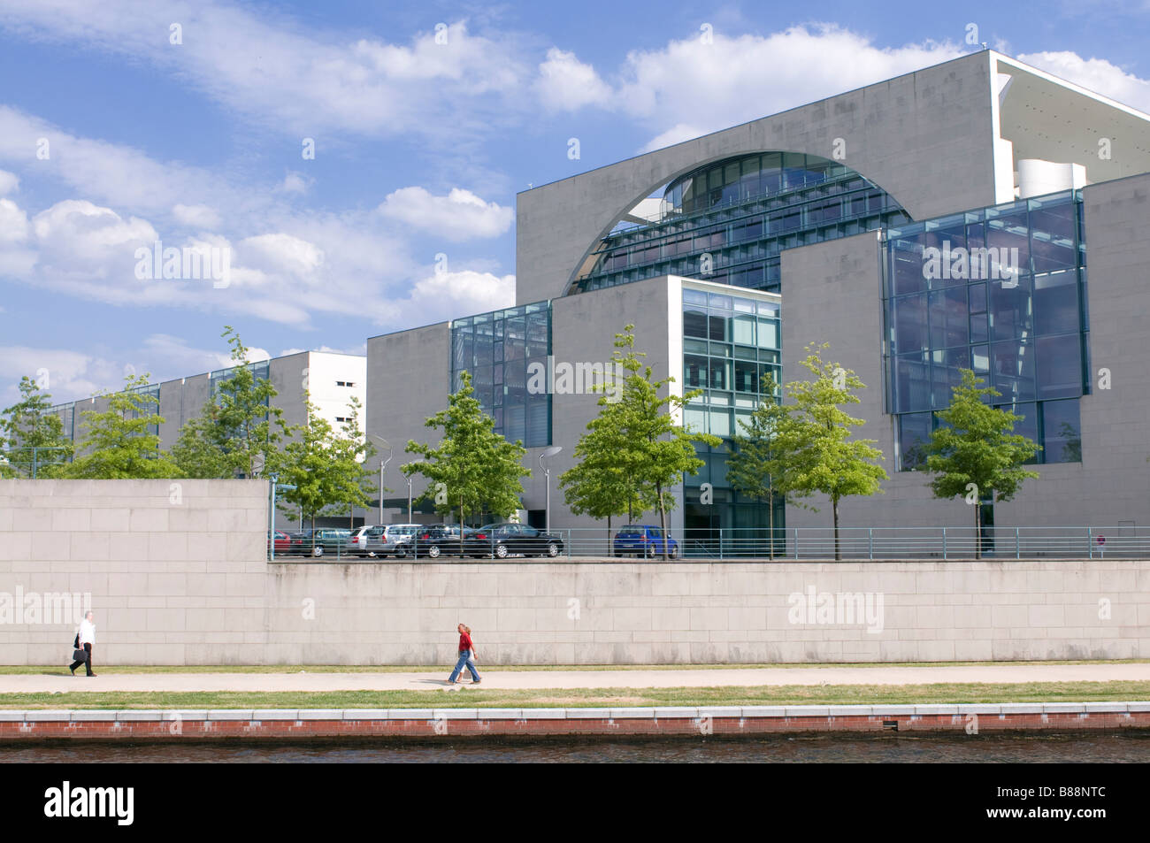Federal chancellery Berlin Germany Stock Photo - Alamy