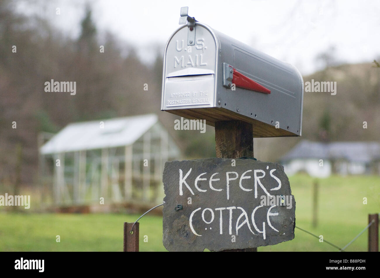 US style mail box at roadside in rural Scotland Stock Photo - Alamy