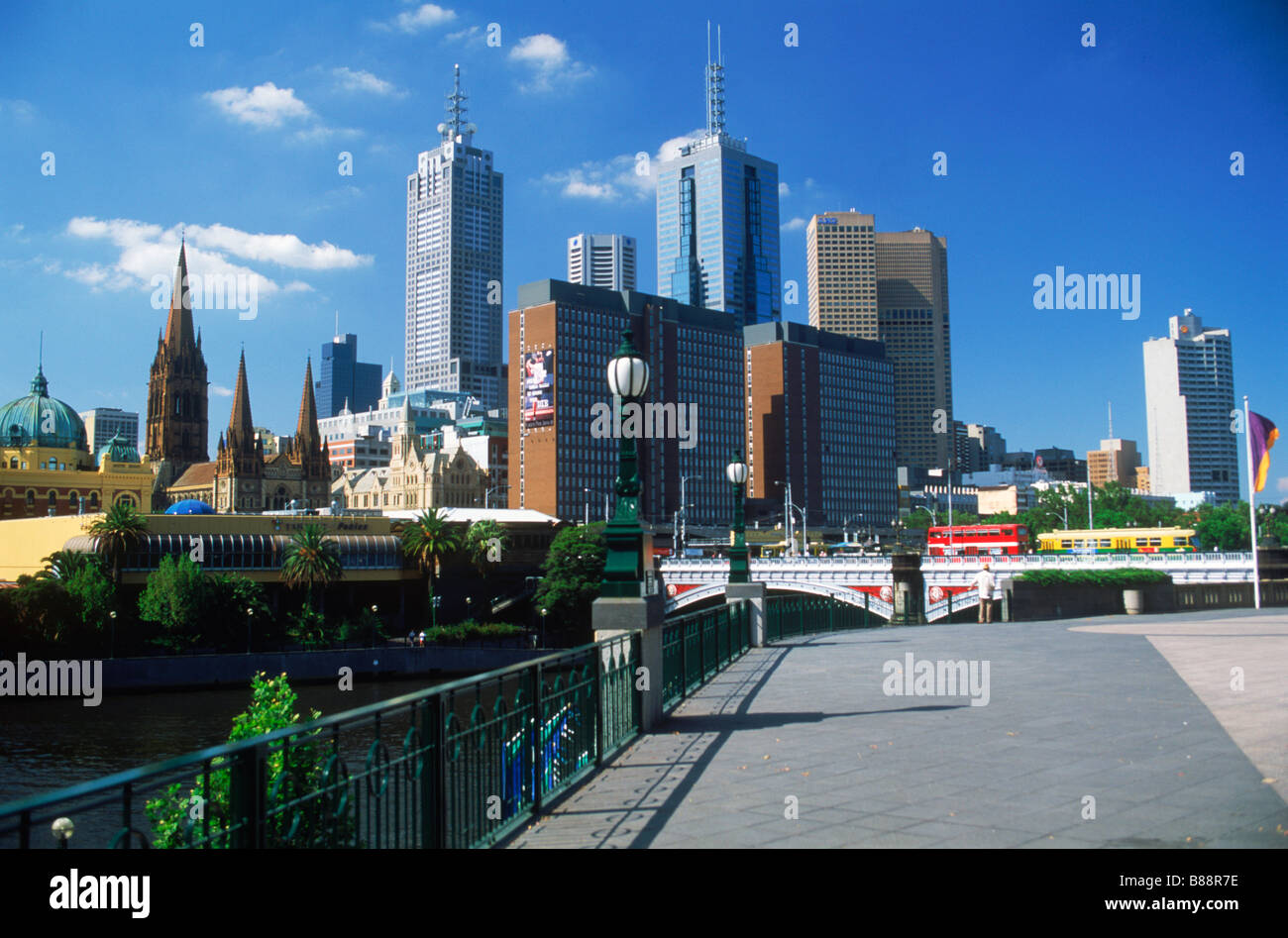 Downtown skyline with bridge over Yarra River from Southgate Complex in ...