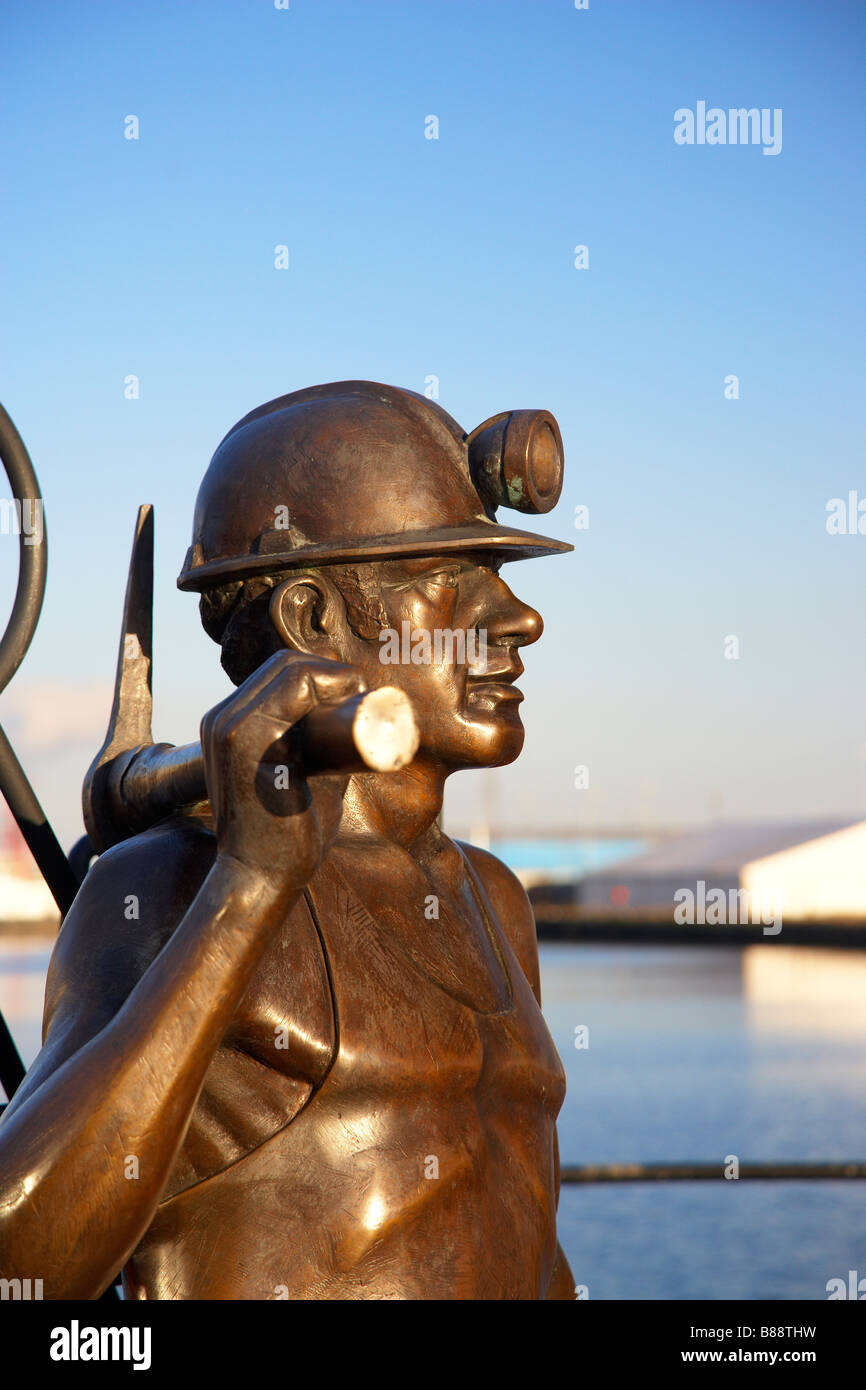 Statue of Welsh Miner (From PIt to Port) by the Sculpture John Clinch ...