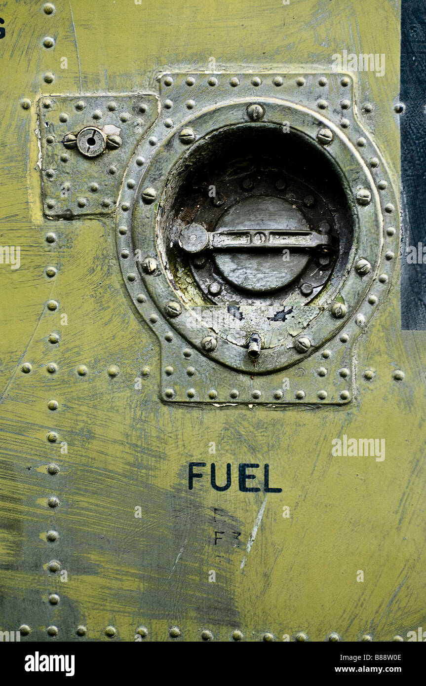 Aircraft fuel hi-res stock photography and images - Alamy