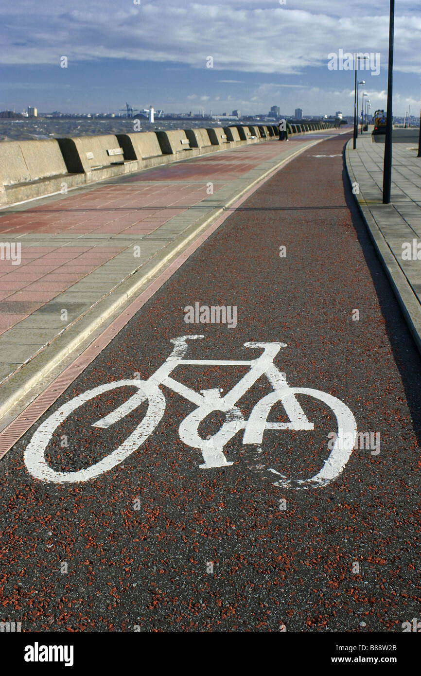 A UK cycle path marking Stock Photo - Alamy