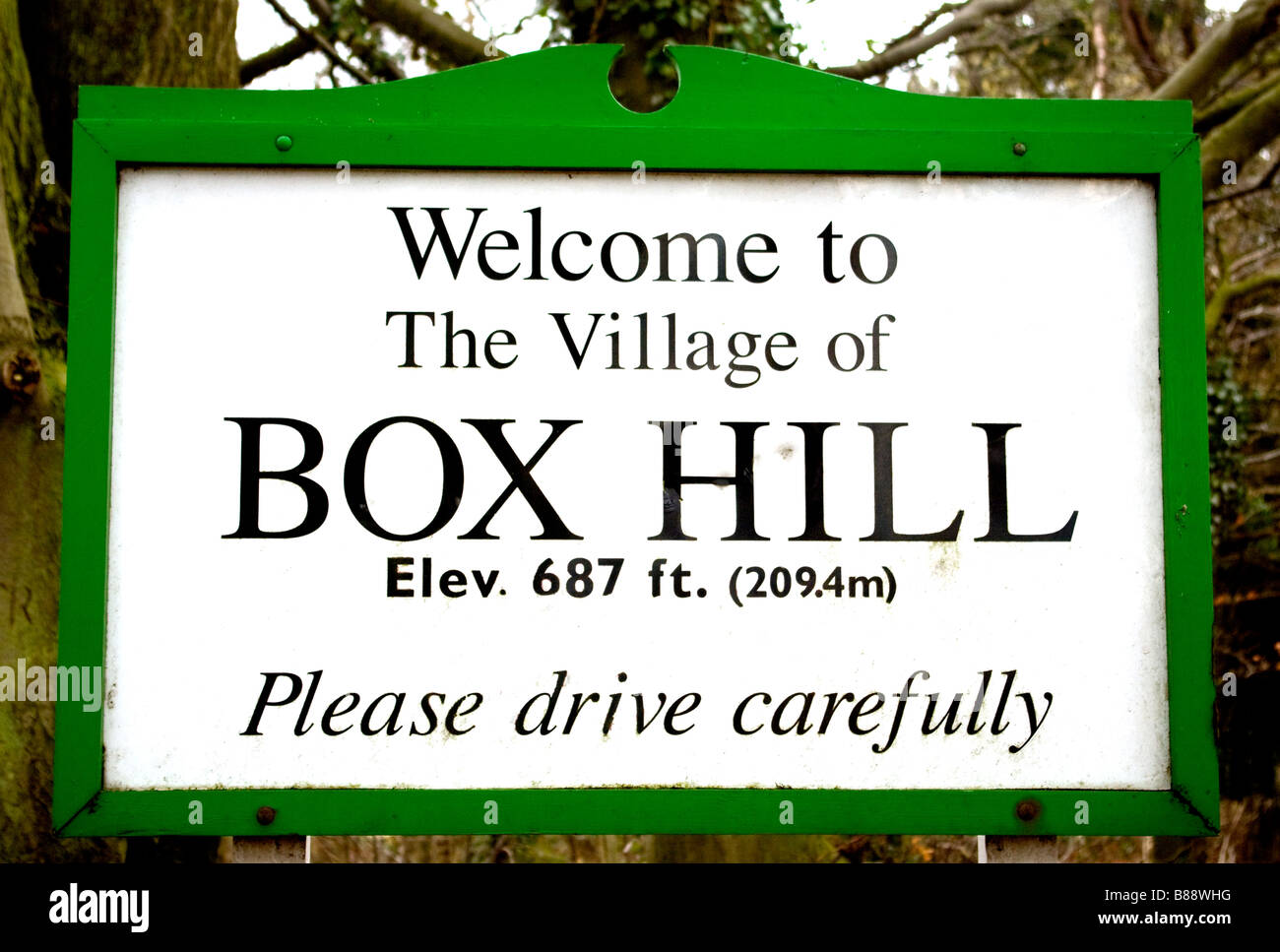 Village welcome sign hi-res stock photography and images - Alamy