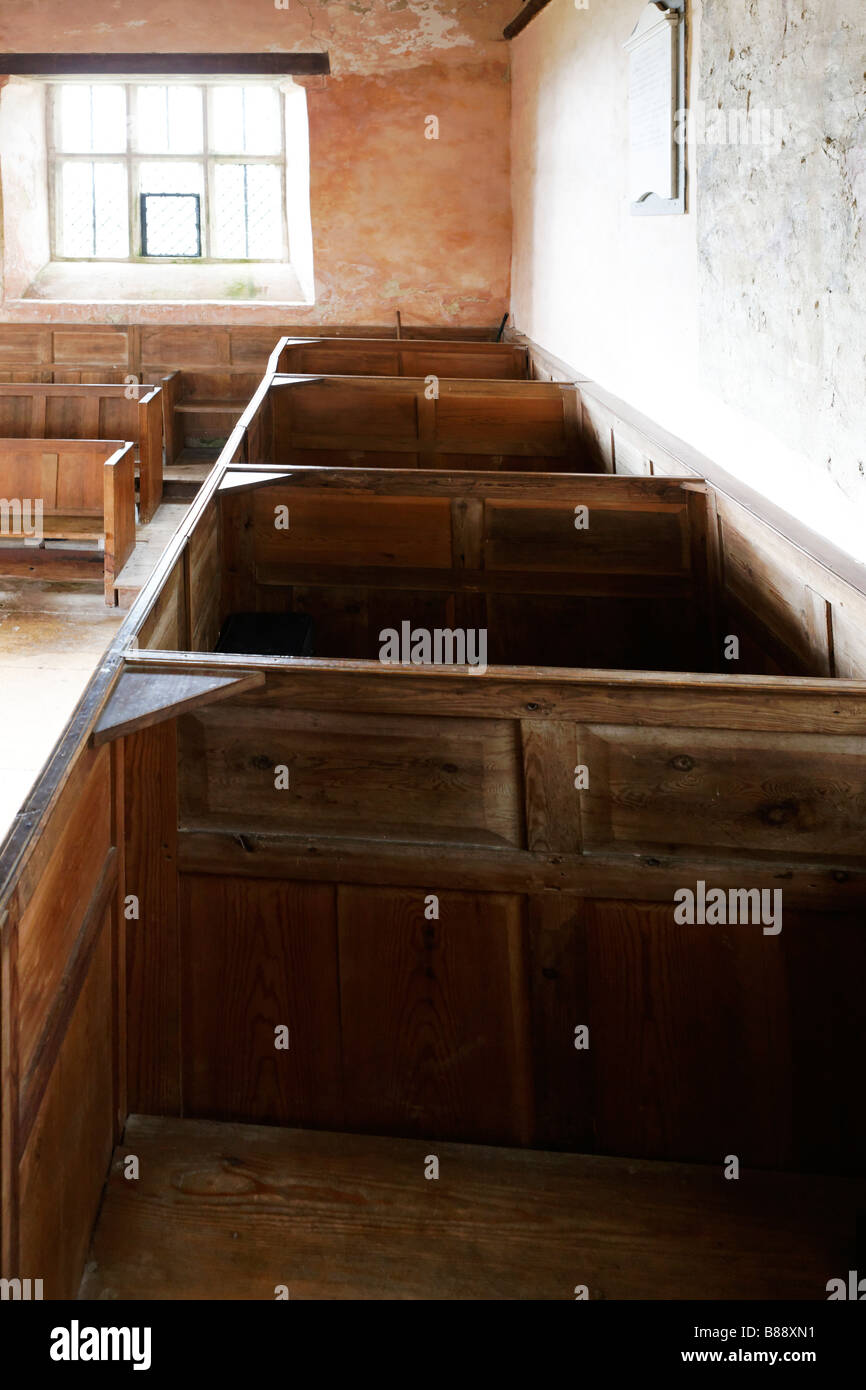 Box Pews At St Oswald's Church Windrush Valley Cotswold Hills Stock ...