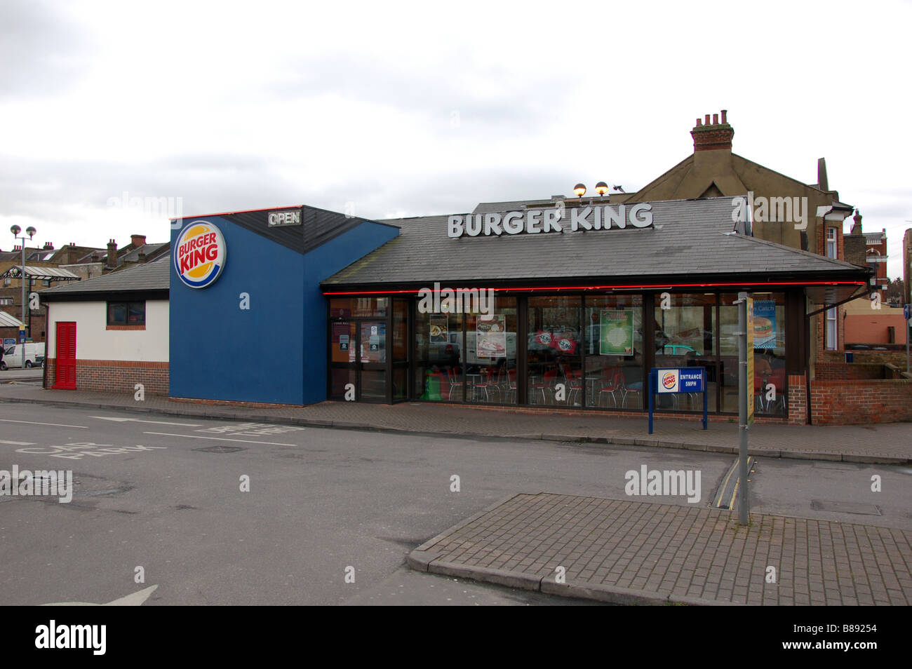 Harlesden Plaza, Harlesden, London, England, Uk Stock Photo - Alamy