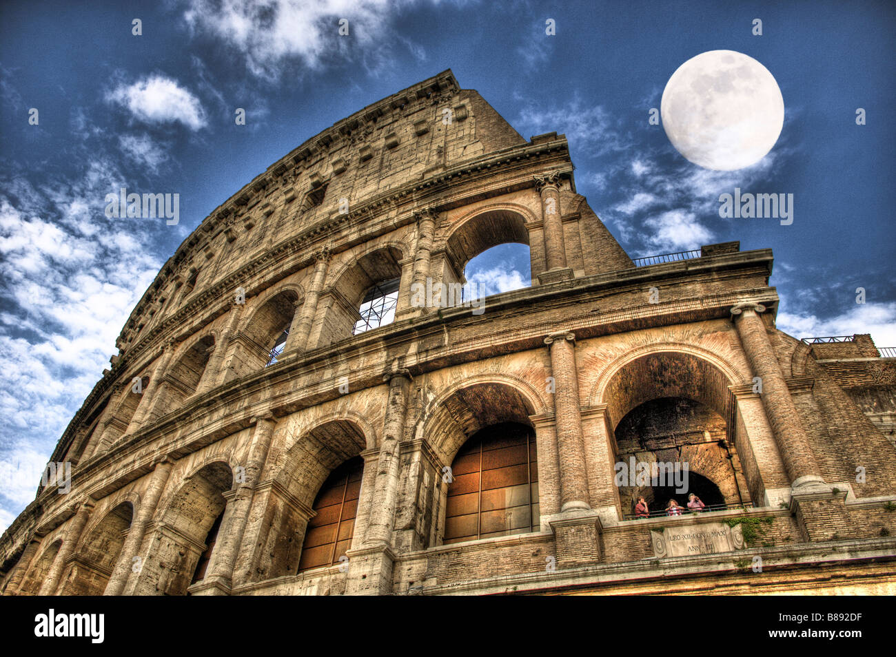 Full moon rising over Roman Colosseum Stock Photo - Alamy