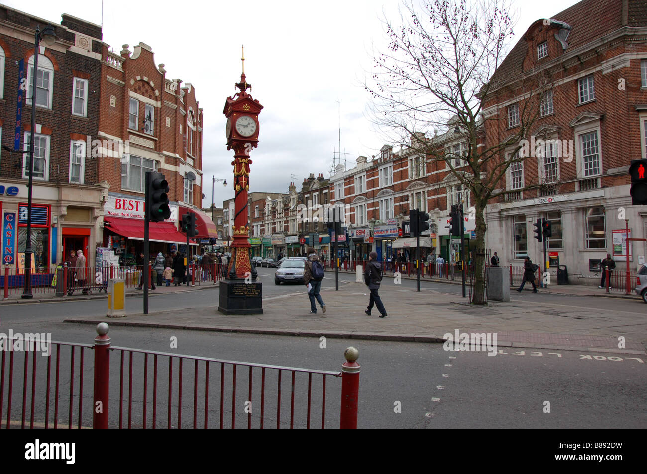 Jubilee Clock, High St, Harlesden, London, England Stock Photo - Alamy