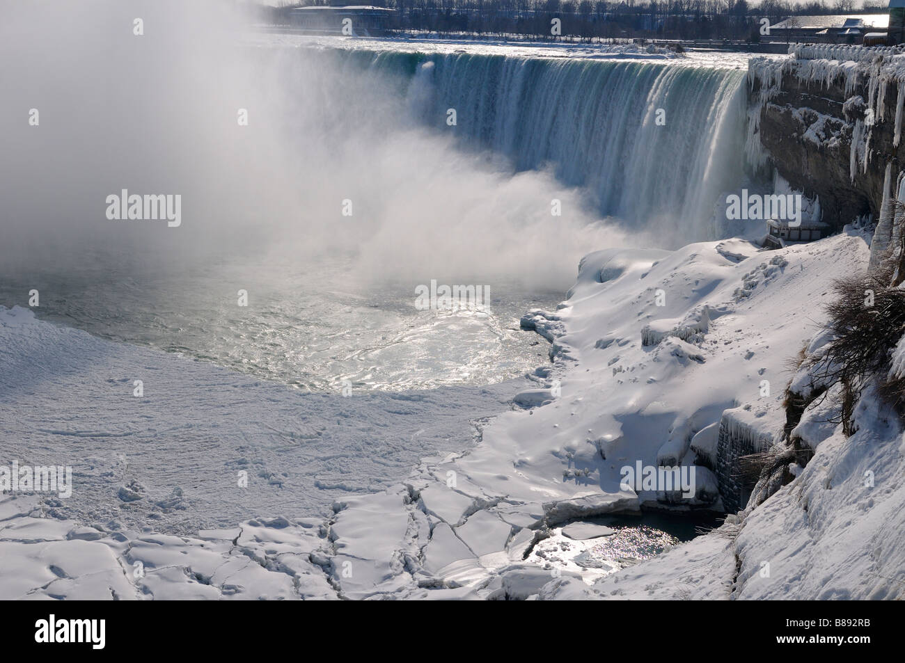 Toronto cold day tunnel hi-res stock photography and images - Alamy