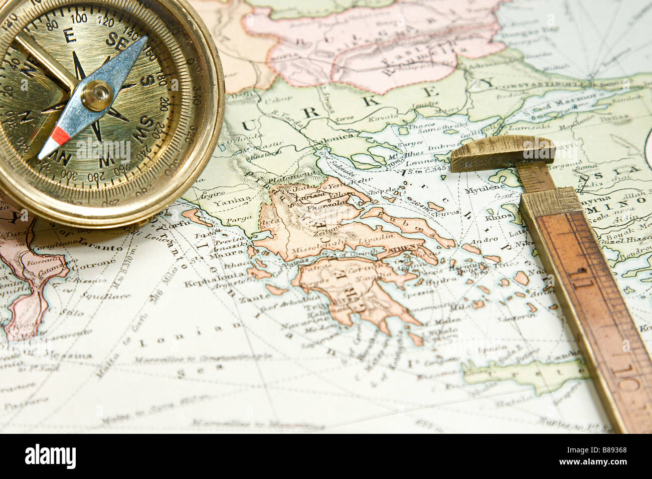 Scale map ruler hi-res stock photography and images - Alamy