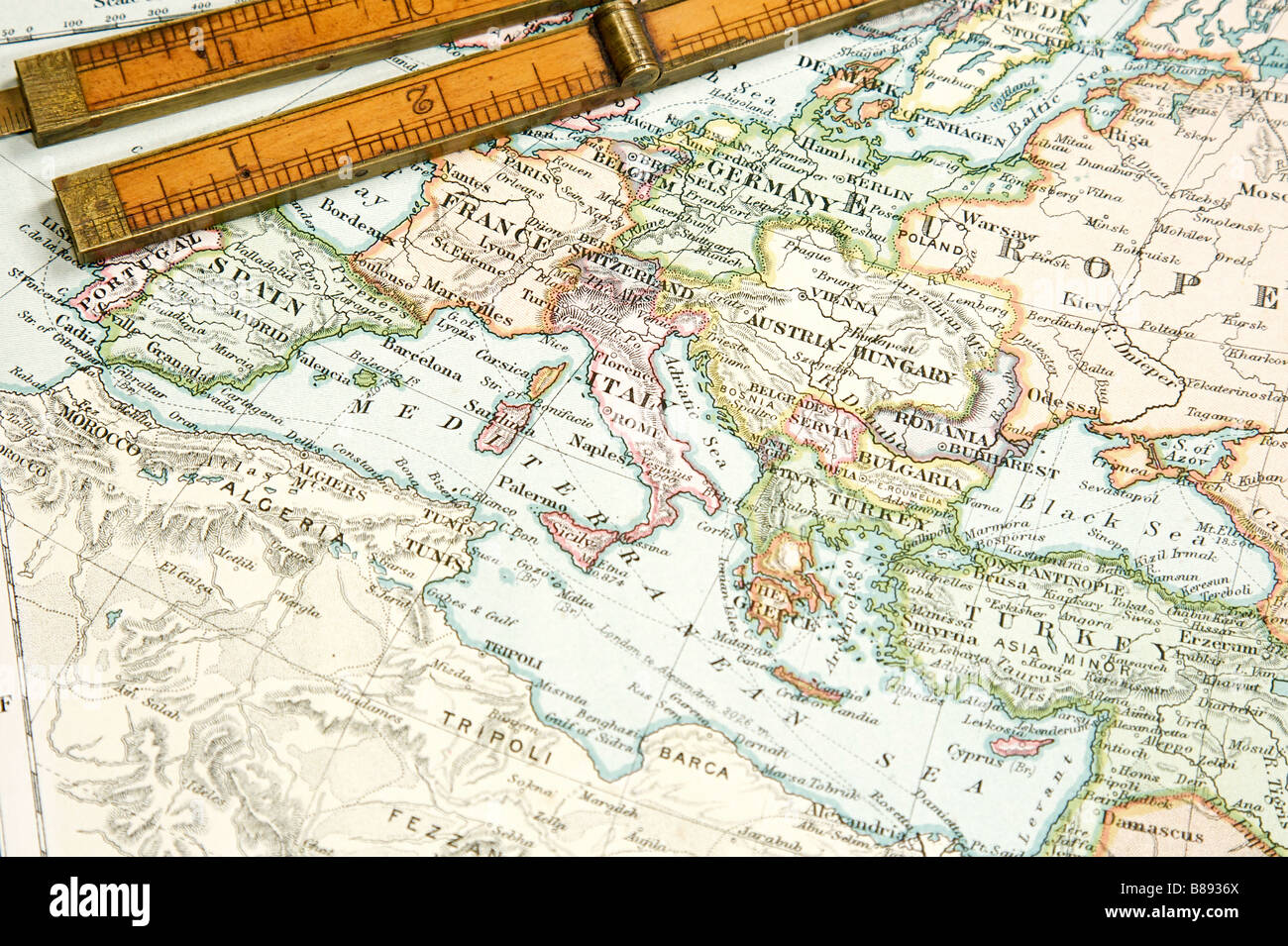 Vintage romania map hi-res stock photography and images - Alamy