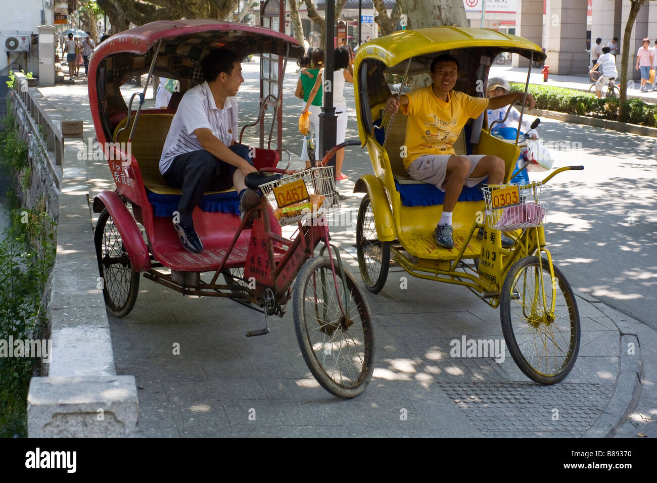 Two rickshaw drivers hi-res stock photography and images - Alamy