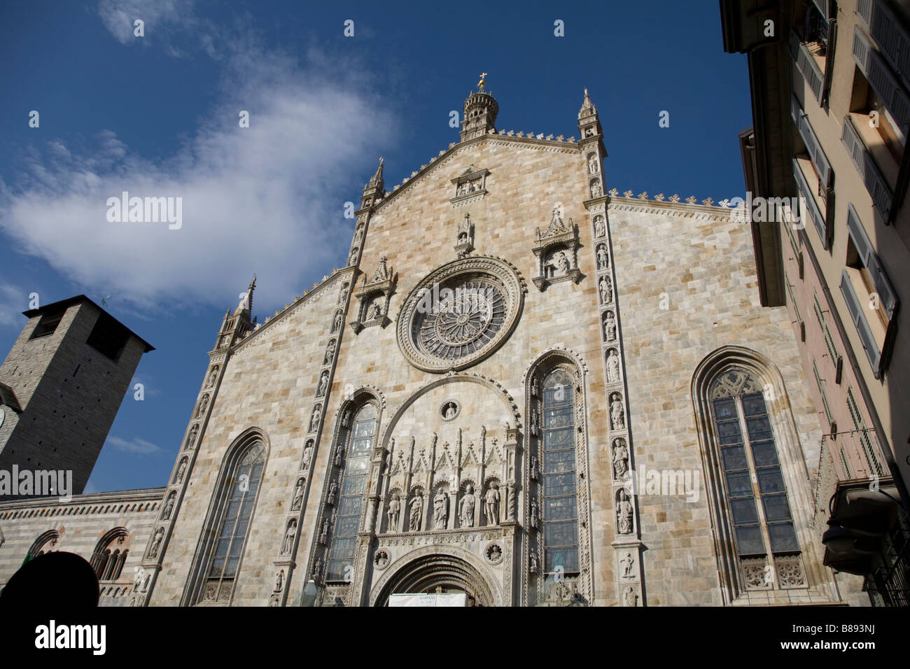 Detail of the Duomo cathedral in Como Italy Stock Photo - Alamy