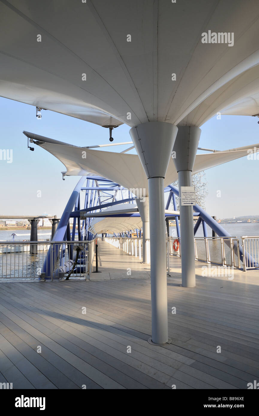 Futuristic pier hi-res stock photography and images - Alamy