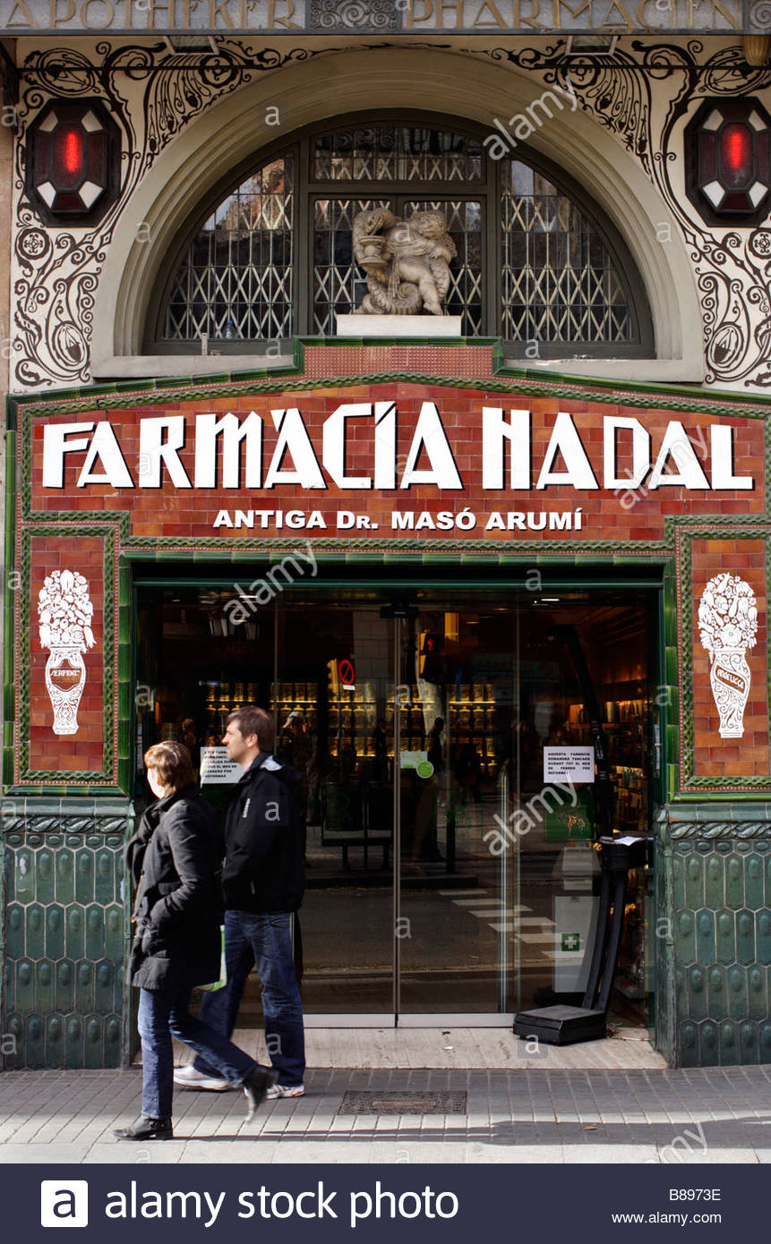 Pharmacy Shop Front High Resolution Stock Photography and Images - Alamy