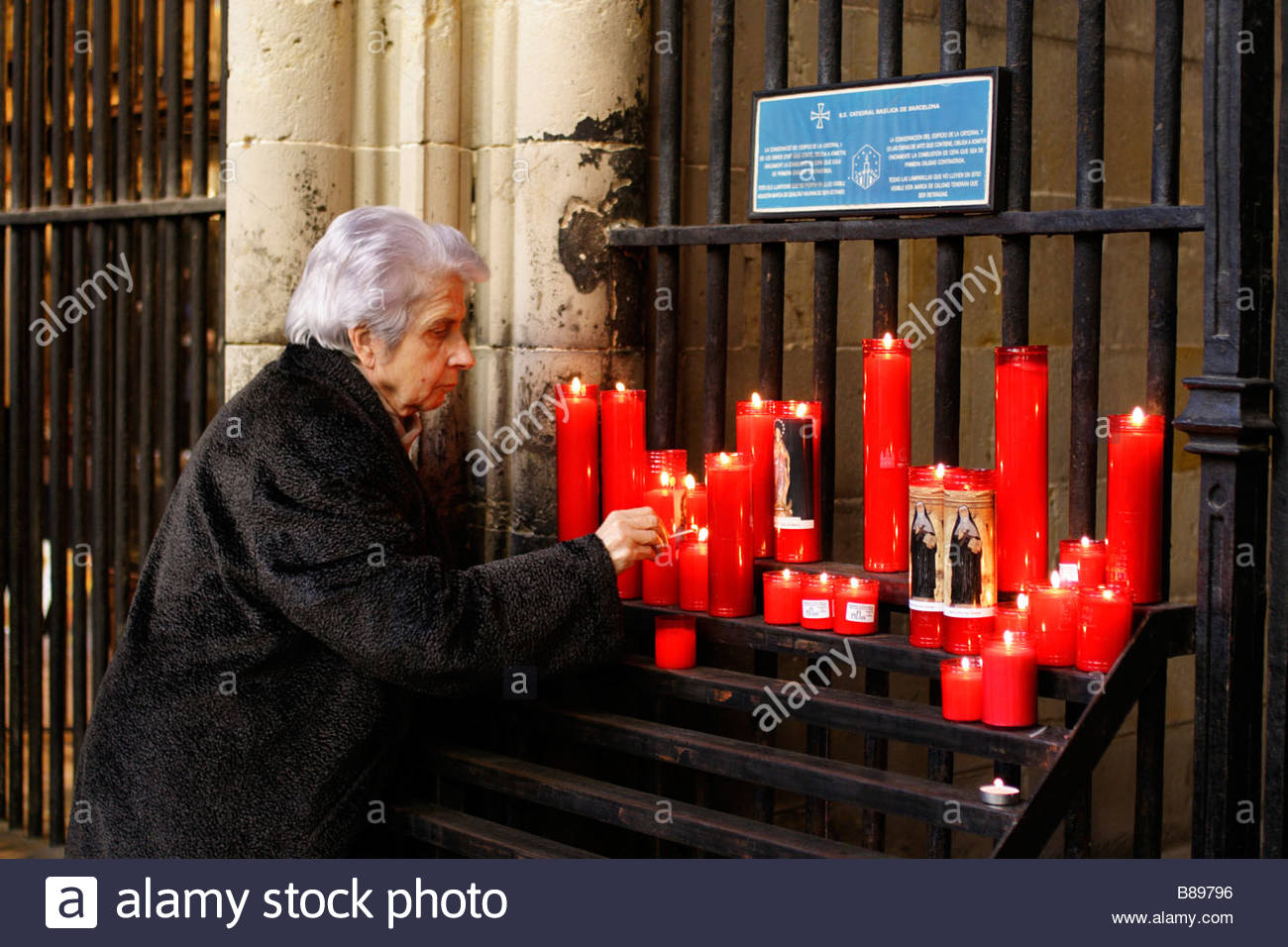 Woman With A Candle High Resolution Stock Photography and Images - Alamy