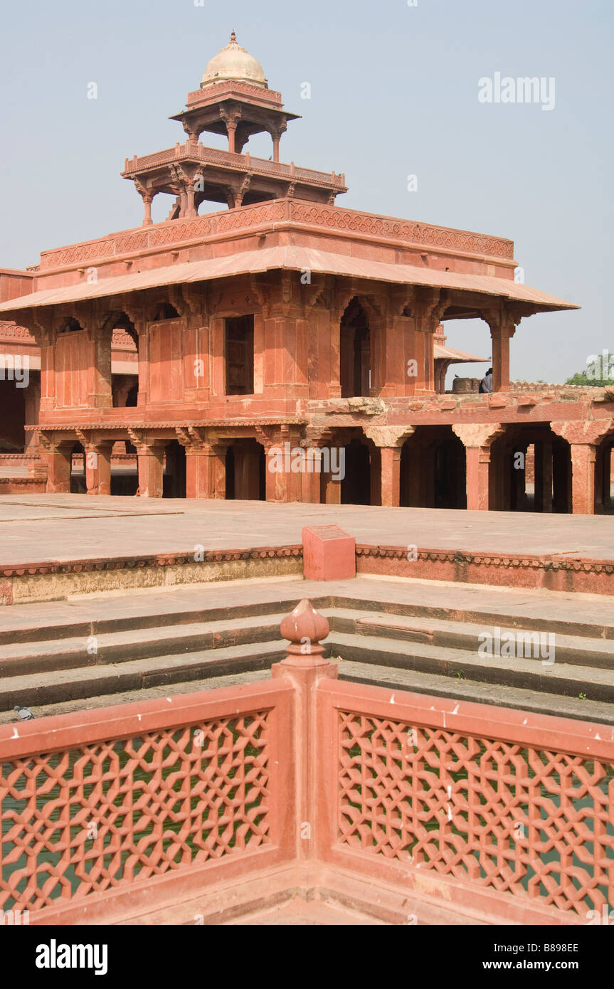 Abdar Khana building Fatehpur Sikri Stock Photo - Alamy