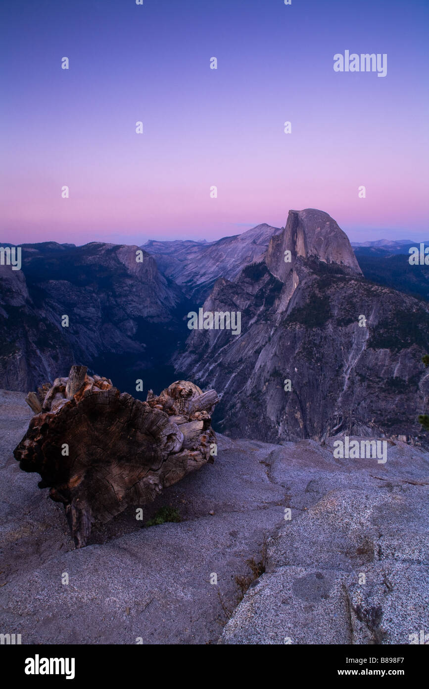 Glacier point lookout yosemite hi-res stock photography and images - Alamy