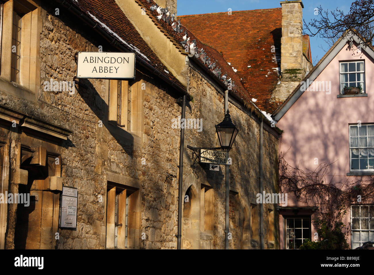 Old abbey house abingdon hi-res stock photography and images - Alamy Old abbey house abingdon hi-res stock photography and images - Alamy