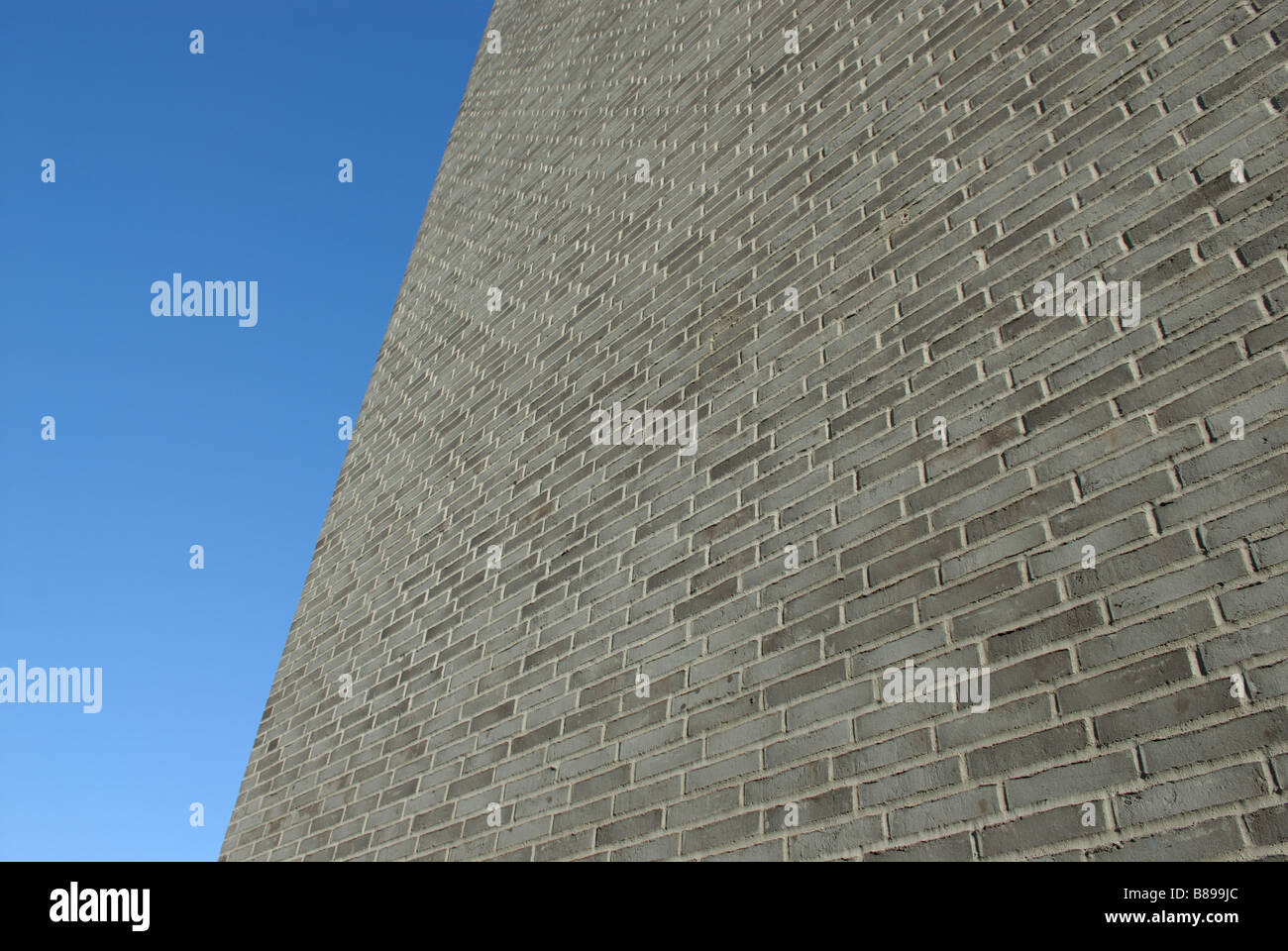 NEW BRICK WALL Stock Photo - Alamy