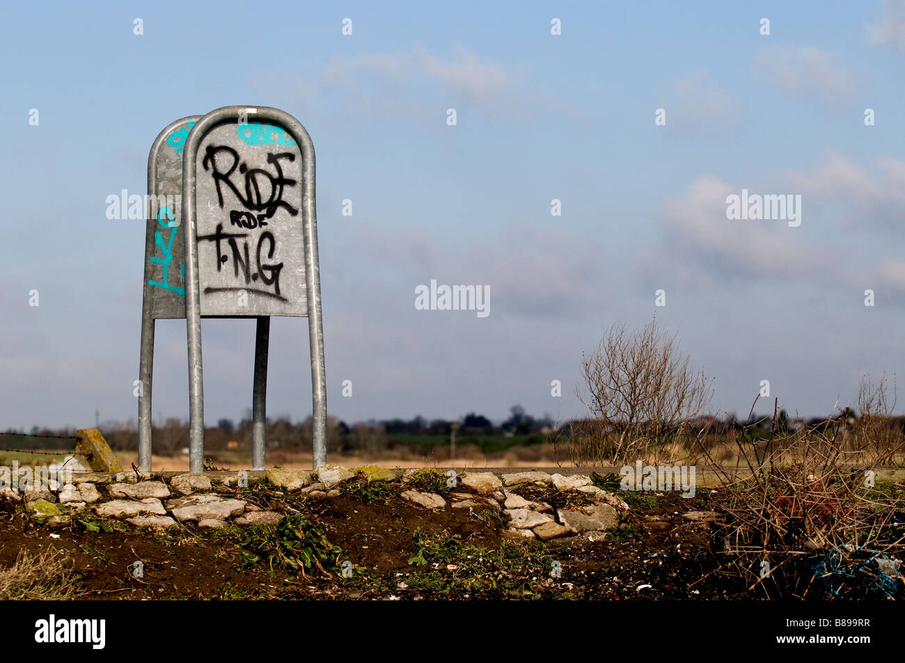 Graffiti and tagging Stock Photo - Alamy