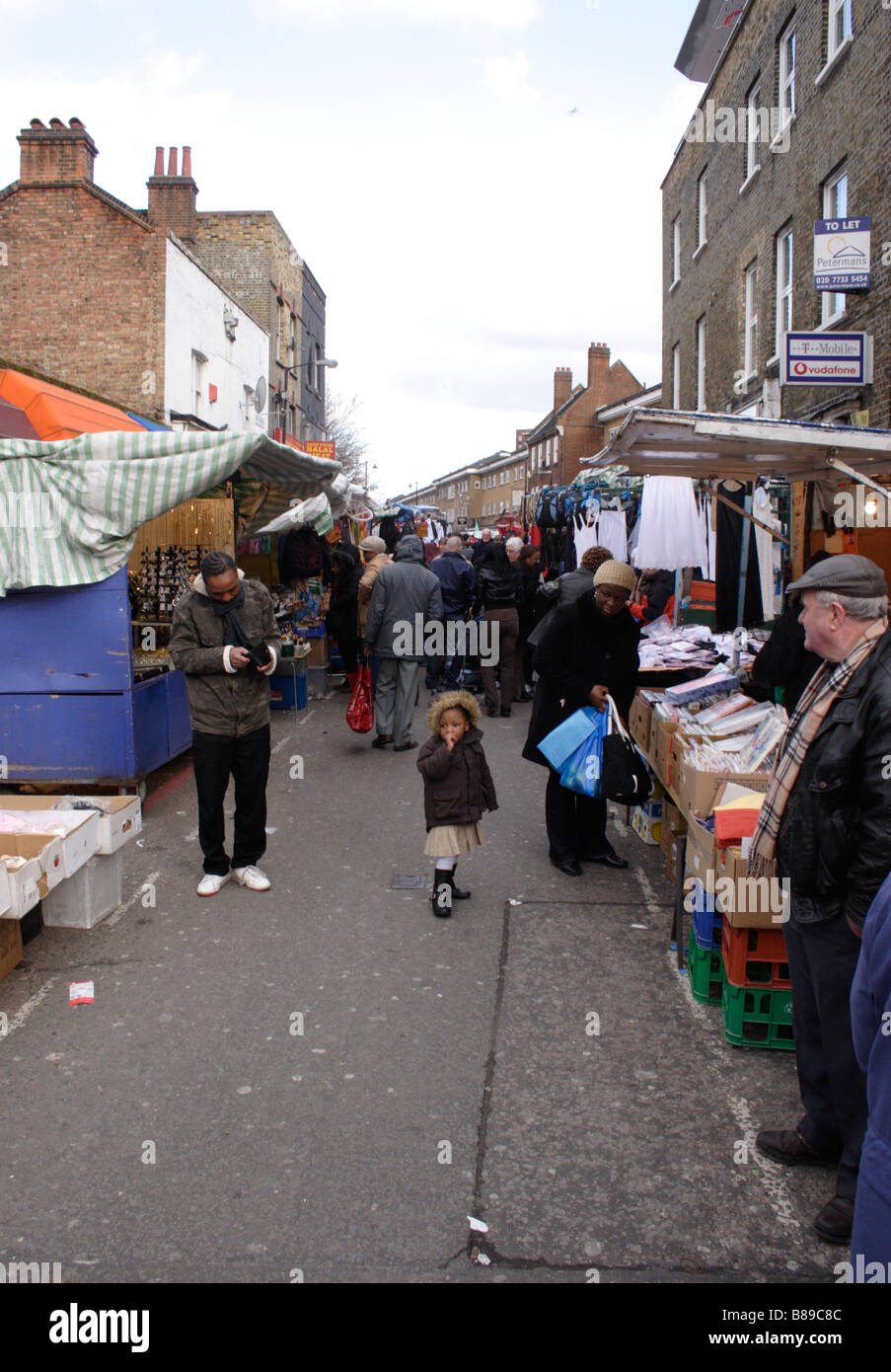 East Street Market London Stock Photo - Alamy