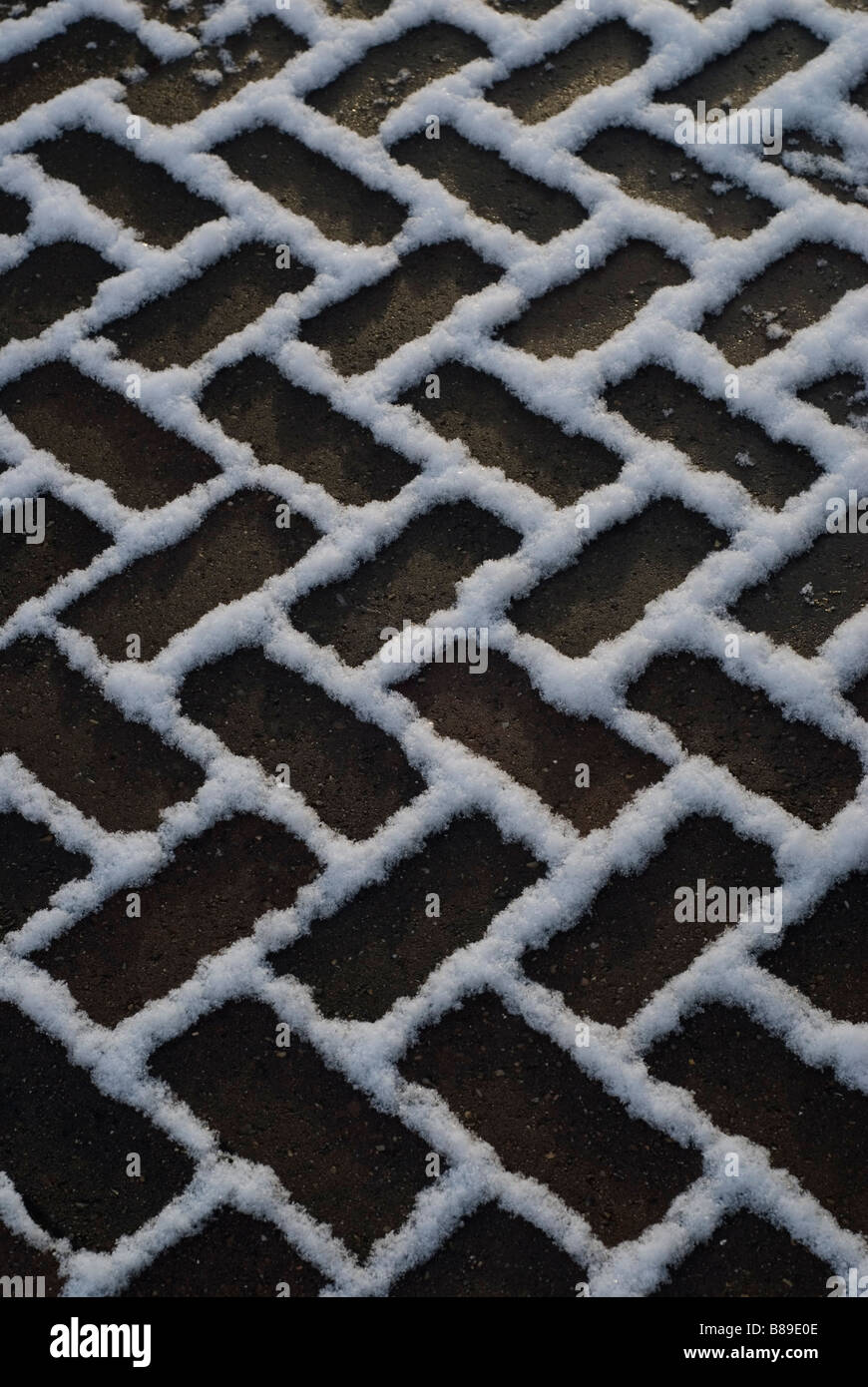 Herring bone brick hi-res stock photography and images - Alamy