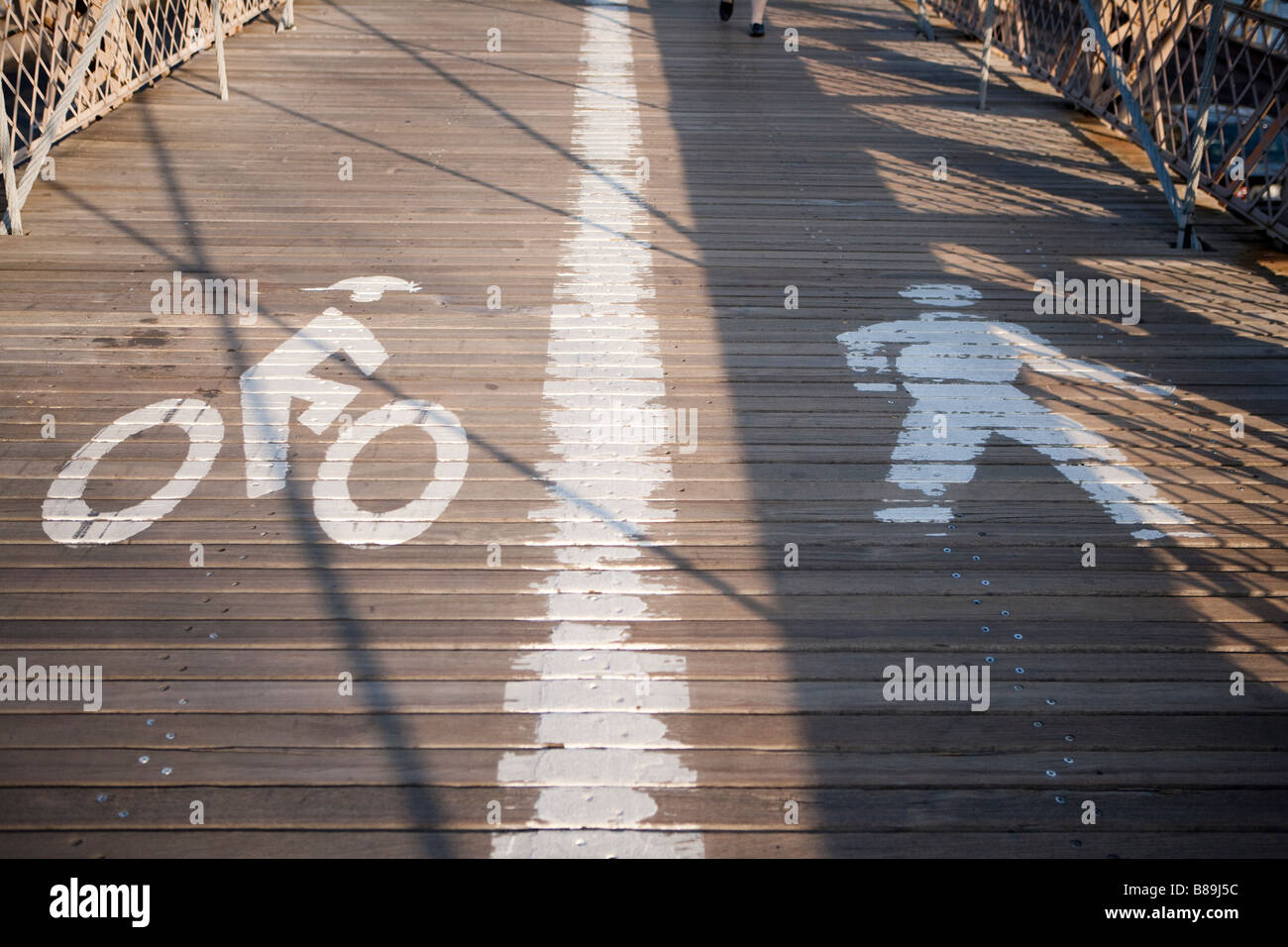 Separate pedestrian walkway hi-res stock photography and images - Alamy