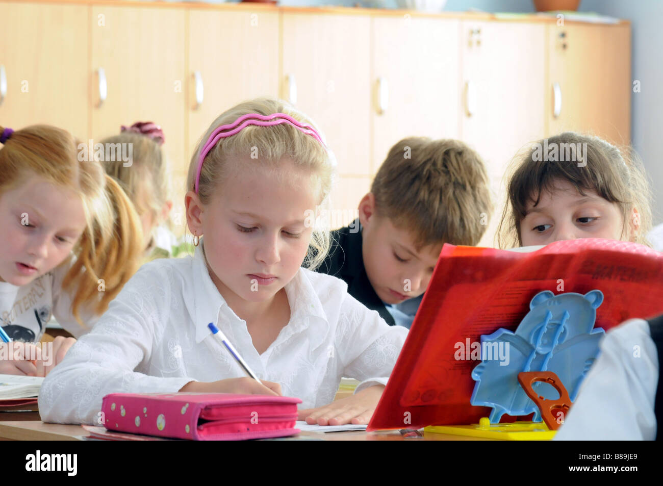 Russian school girl hi-res stock photography and images - Alamy