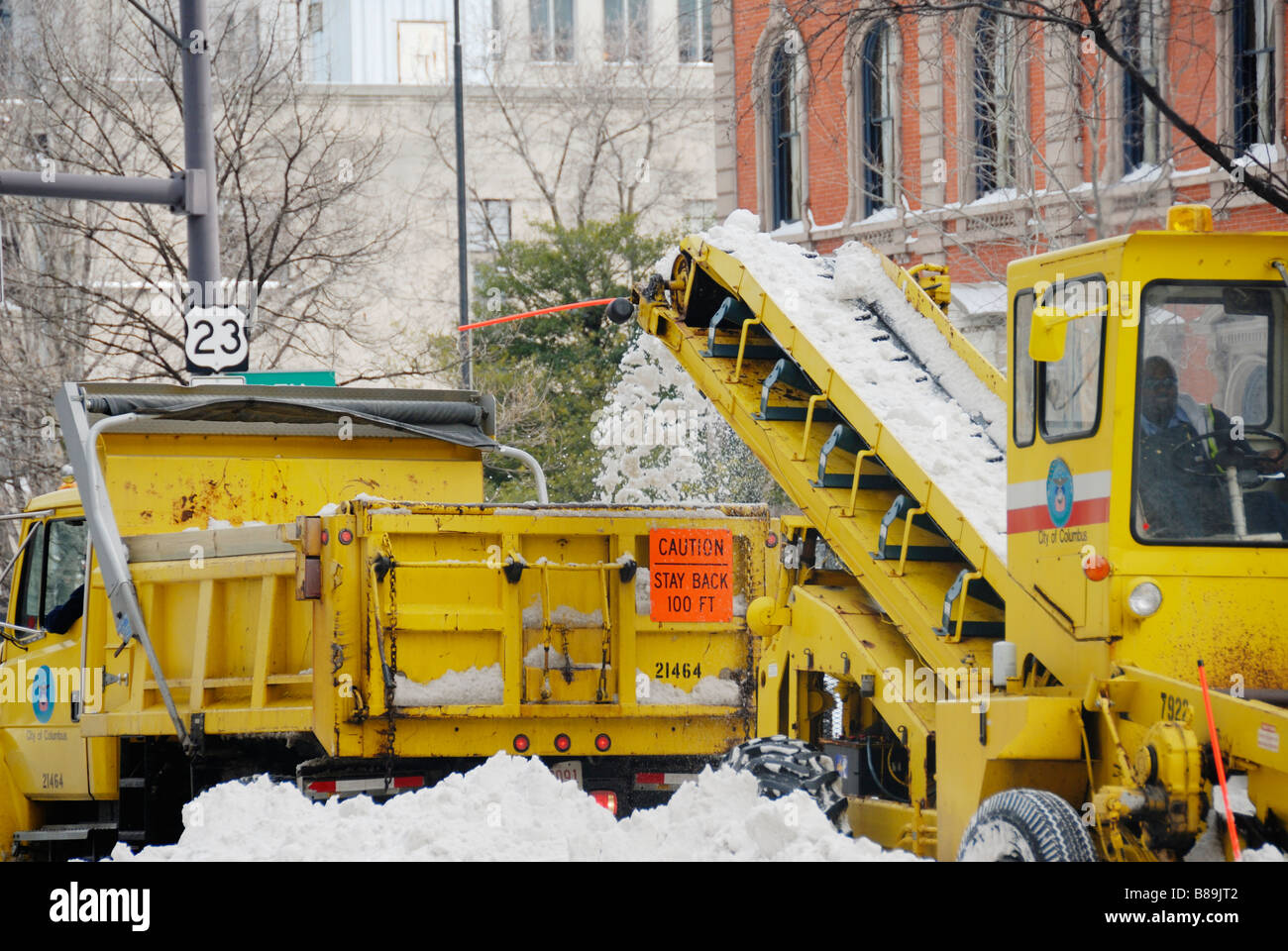 Winter snow storm in downtown Columbus Ohio February 2008 Stock Photo ...