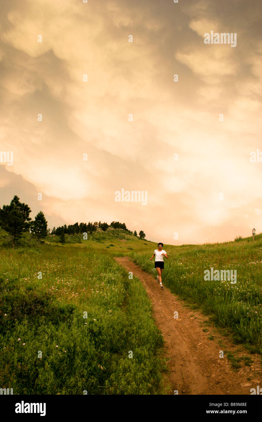 Women trail running on stadium hi-res stock photography and images - Alamy