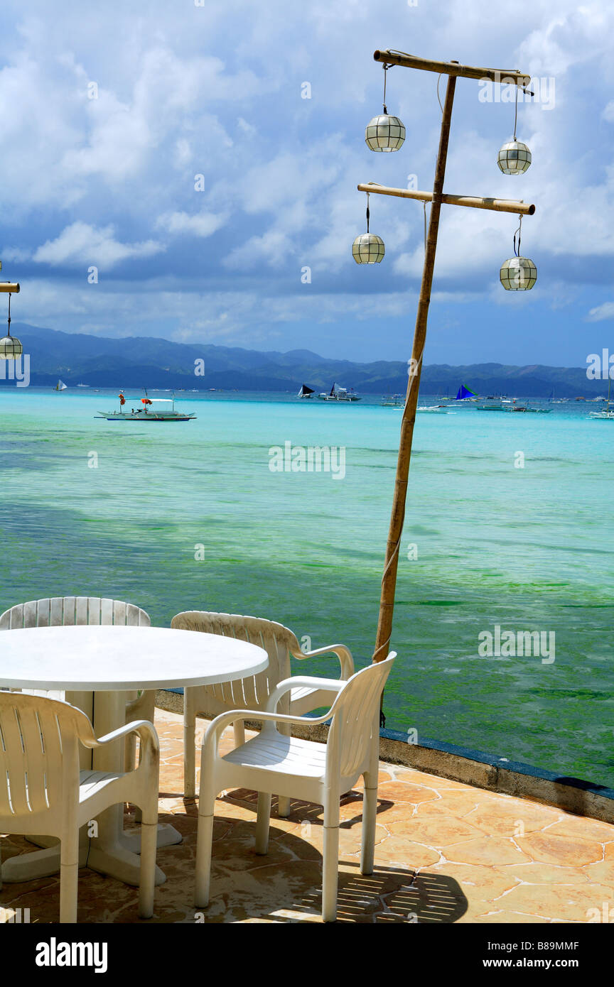 Laying dinner table hi-res stock photography and images - Alamy