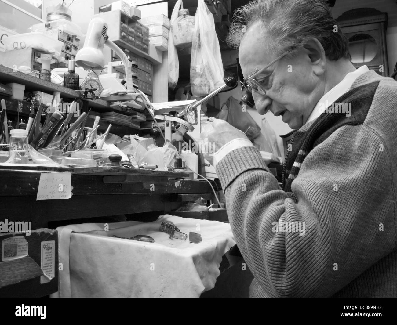 Watchmaker magnifier hi-res stock photography and images - Alamy