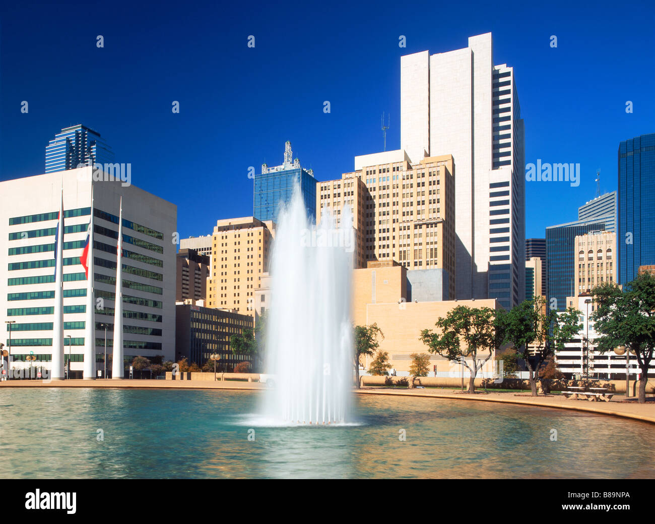City Hall Plaza Fountain in downtown Dallas under clear blue sunny ...