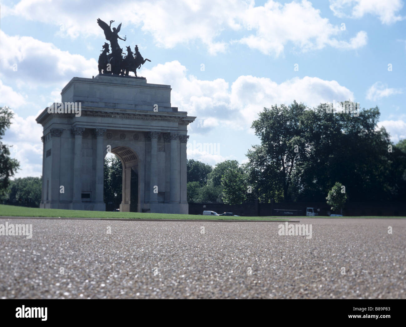 Wellington arch angle hi-res stock photography and images - Alamy