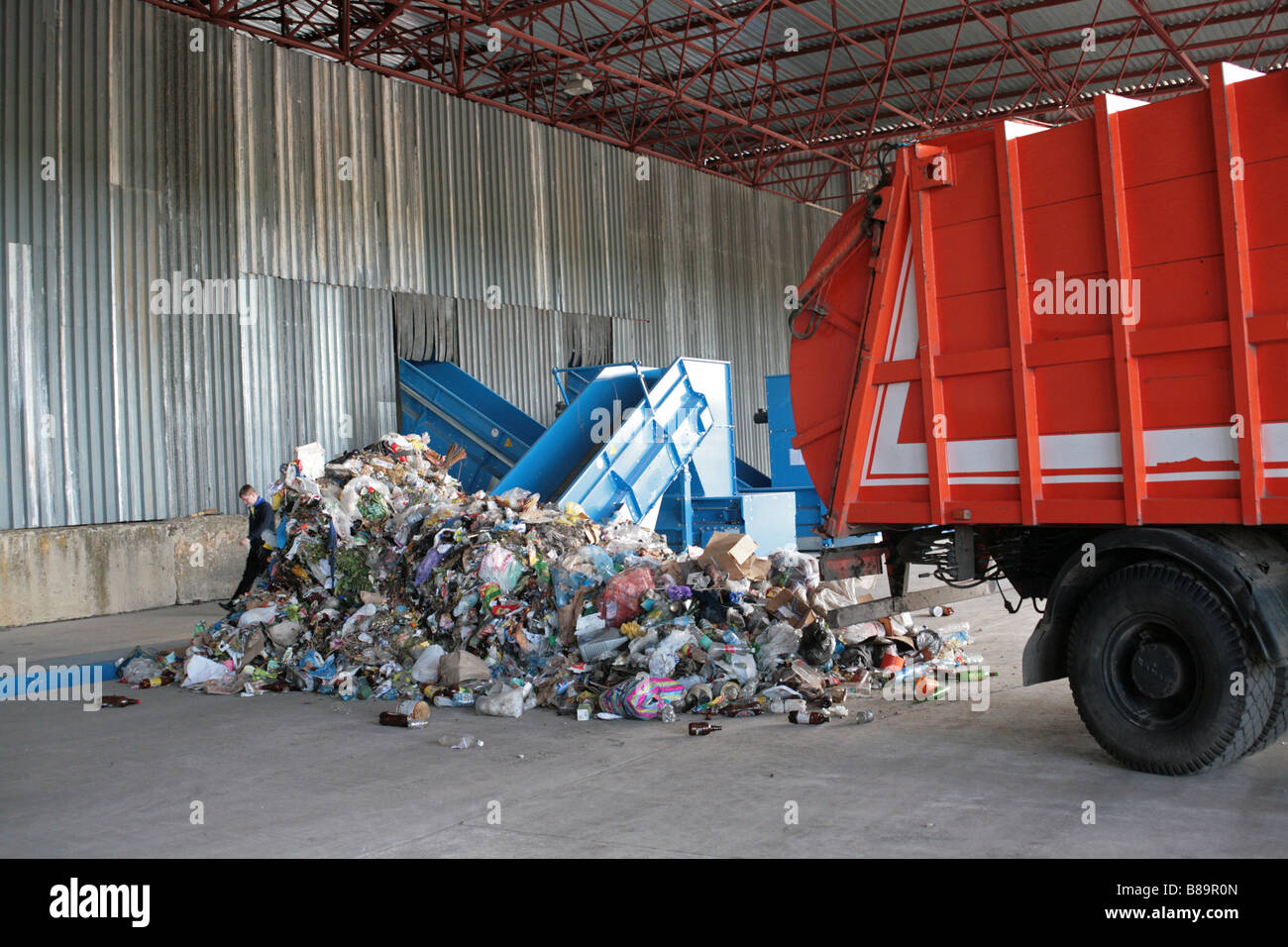 Truck factory hi-res stock photography and images - Alamy