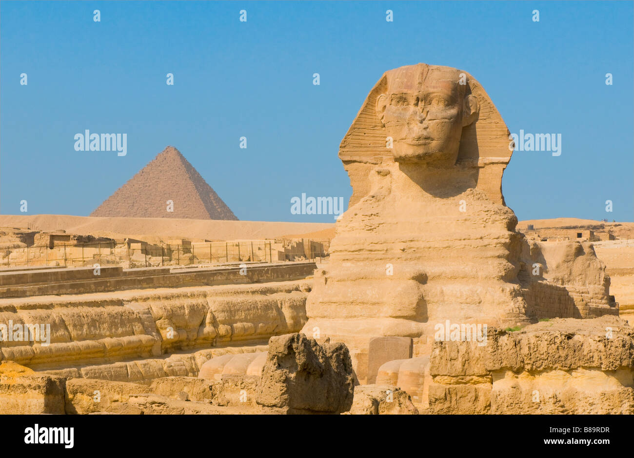 Sphinx and pyramids at Giza Cairo Stock Photo - Alamy