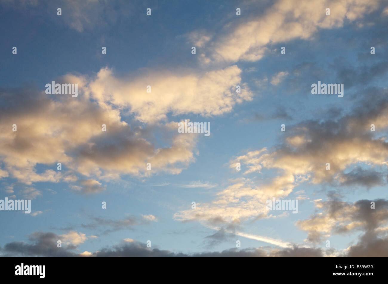 sky and clouds to the dusk of a day Stock Photo - Alamy