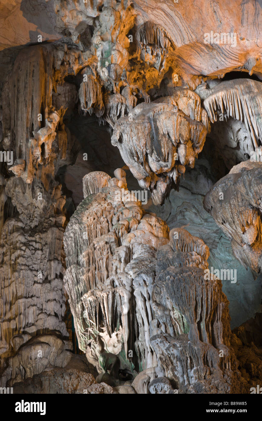 Gua Tempurung, Perak, Malaysia Stock Photo - Alamy