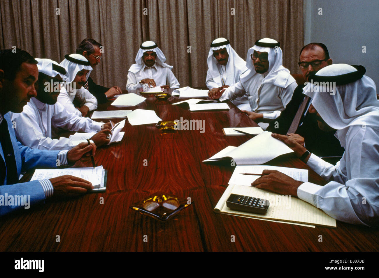 Saudi arabia business hi-res stock photography and images - Alamy