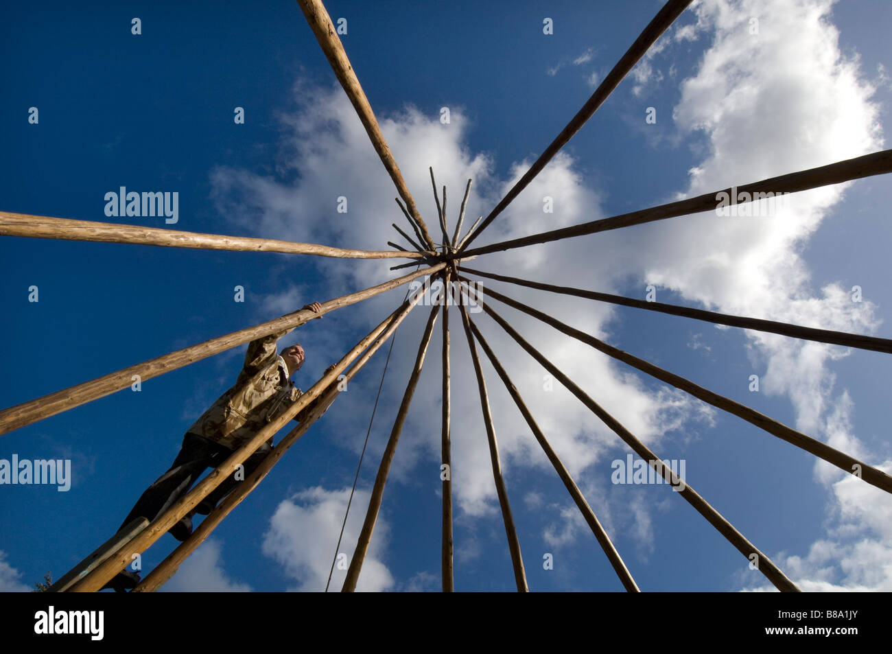 Tepee building hi-res stock photography and images - Alamy