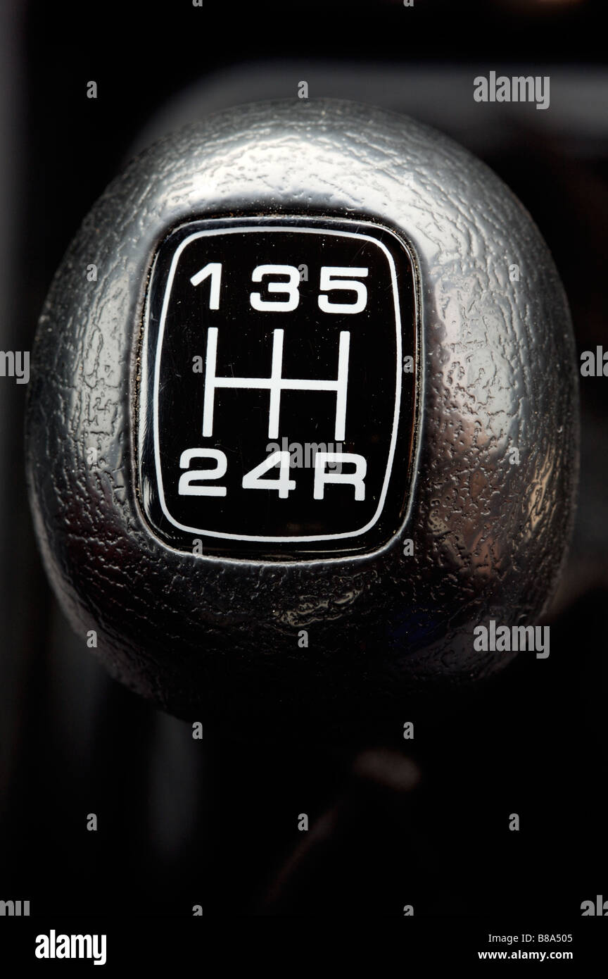 Gear change indicator hi-res stock photography and images - Alamy