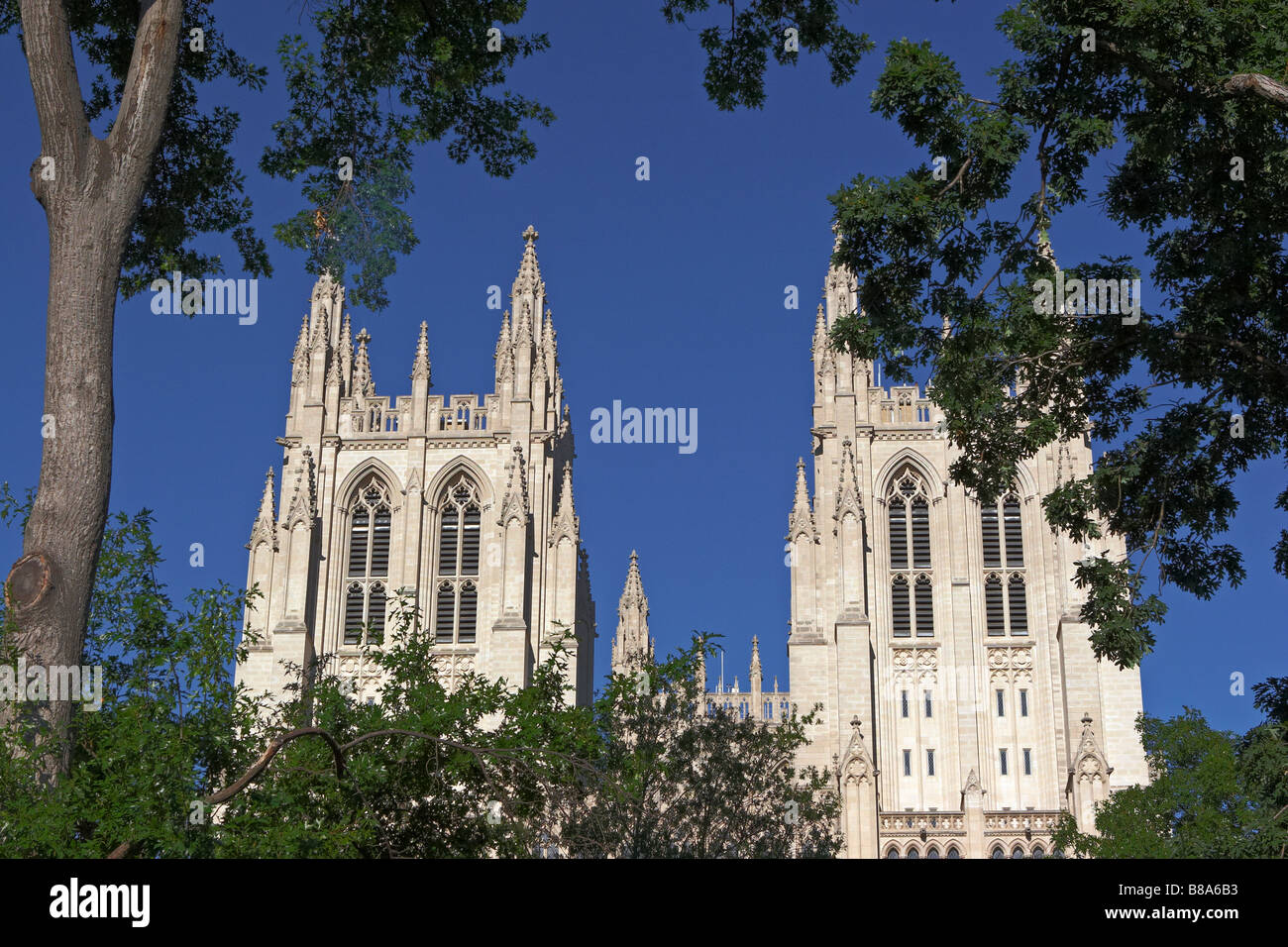 Two cathedral towers hi-res stock photography and images - Alamy
